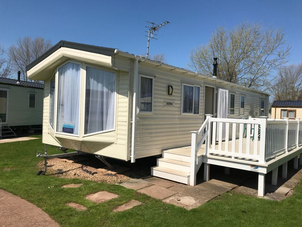 Butlins | 4 Bedroom 10 Berth Caravan | Butlins Minehead Caravan Hire