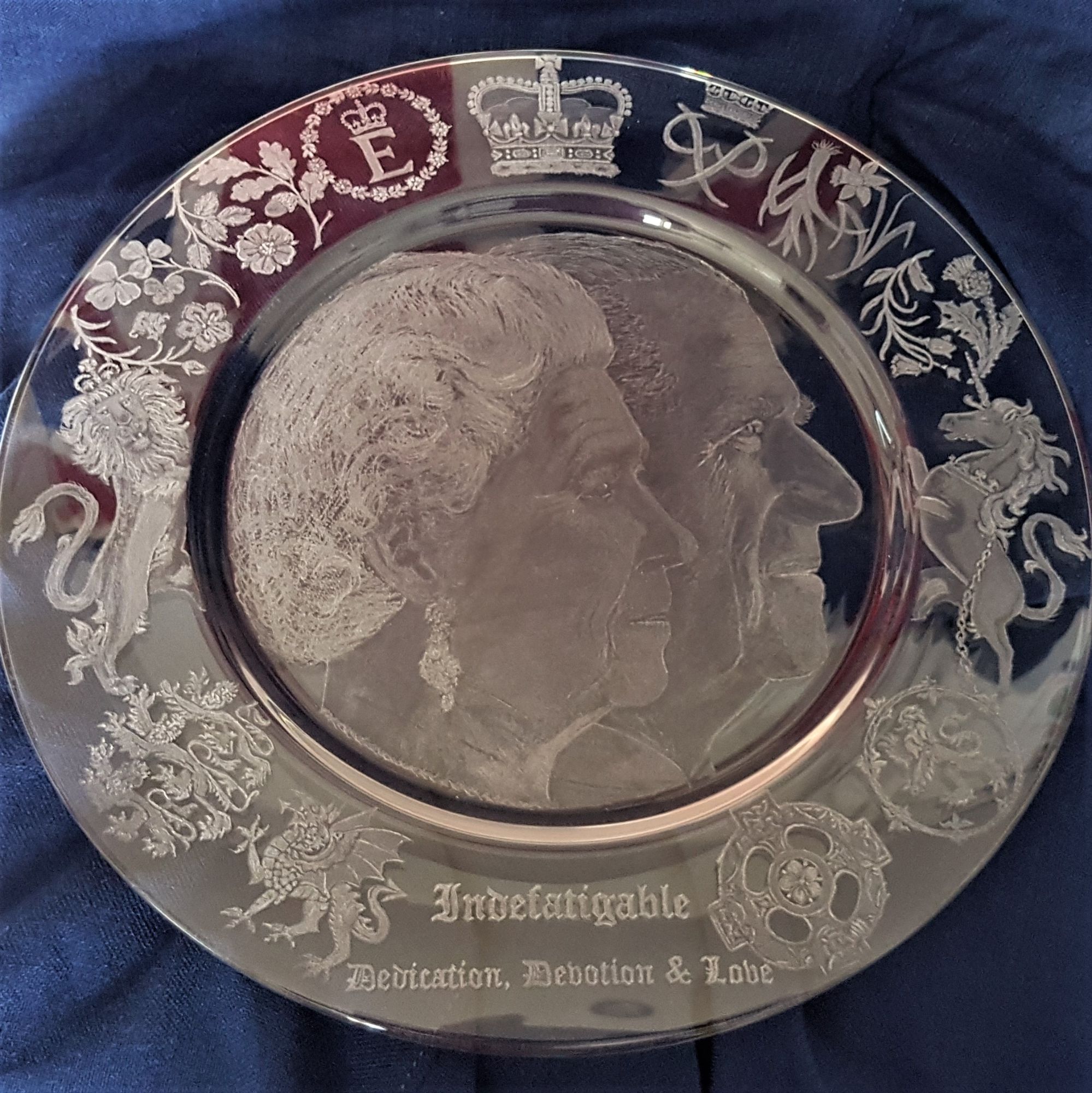 Glass Engravings military and non military by Ian Parr of Rolldove Studio