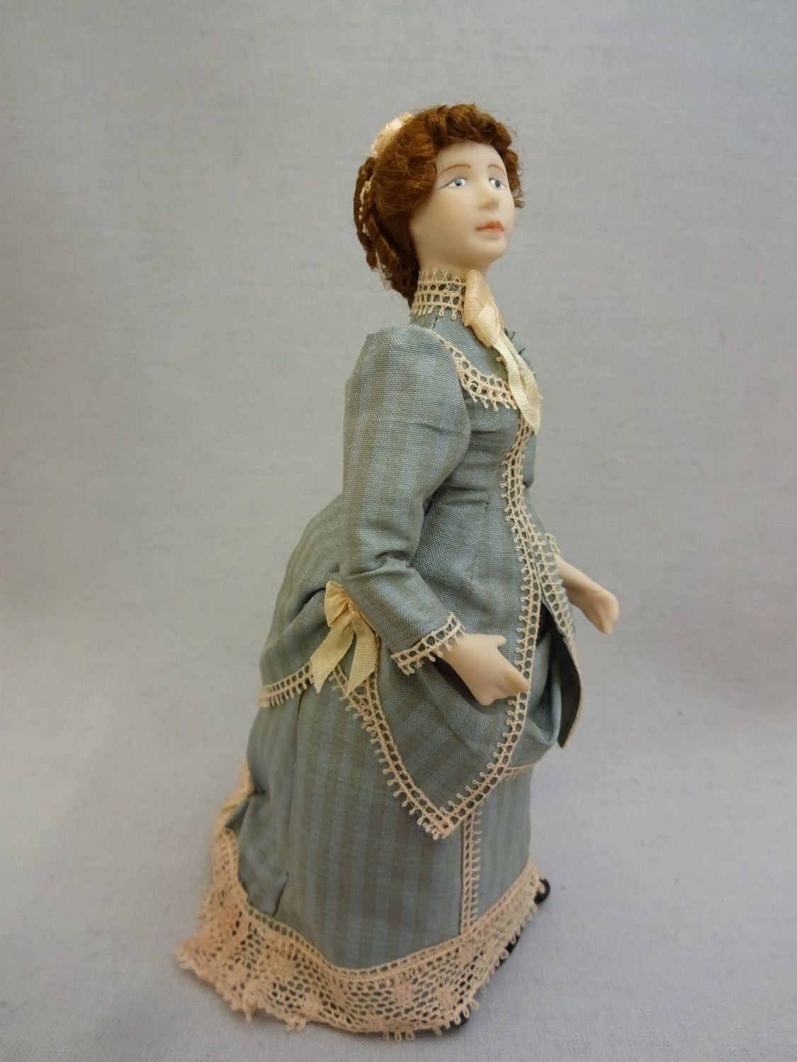 Miniature Dollshouse Dolls 1/12th scale - Victorian & Edwardian Ladies ...
