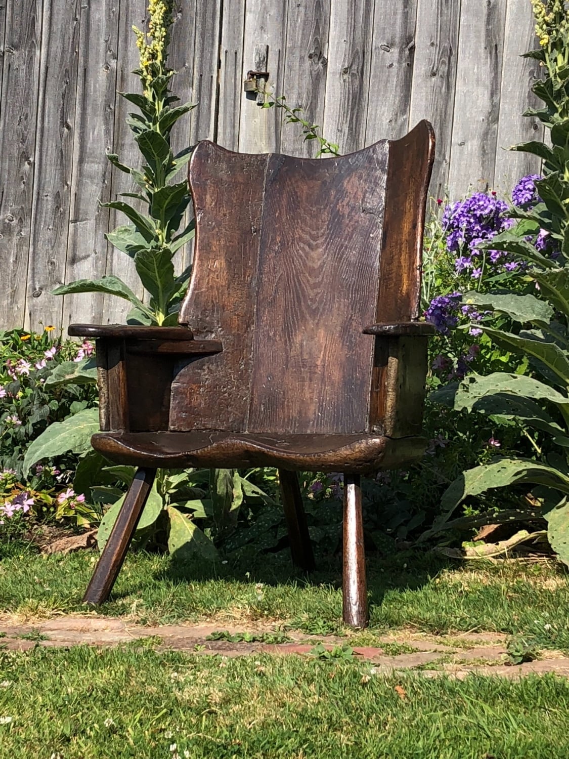 18th century Welsh Primitive wing chair