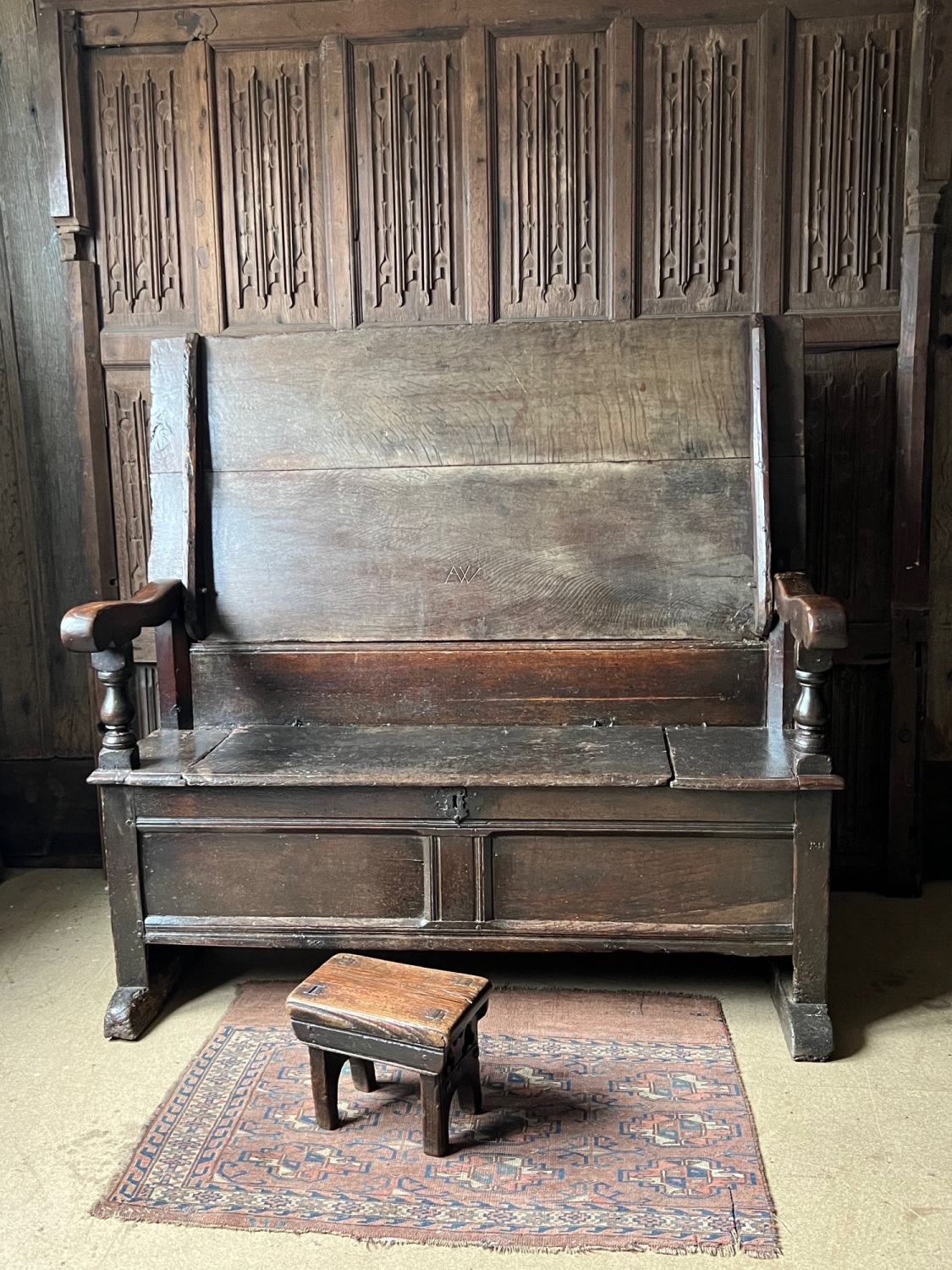17th century settle table