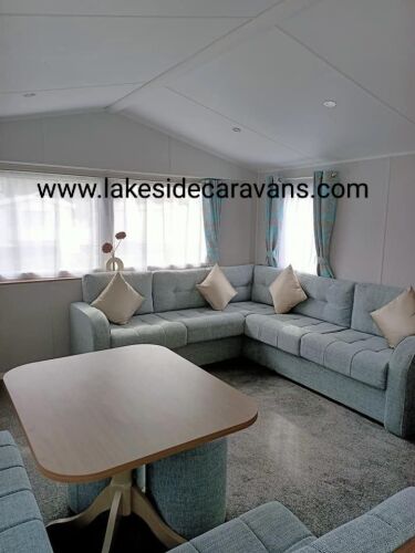 photos of all the caravans and log cabin