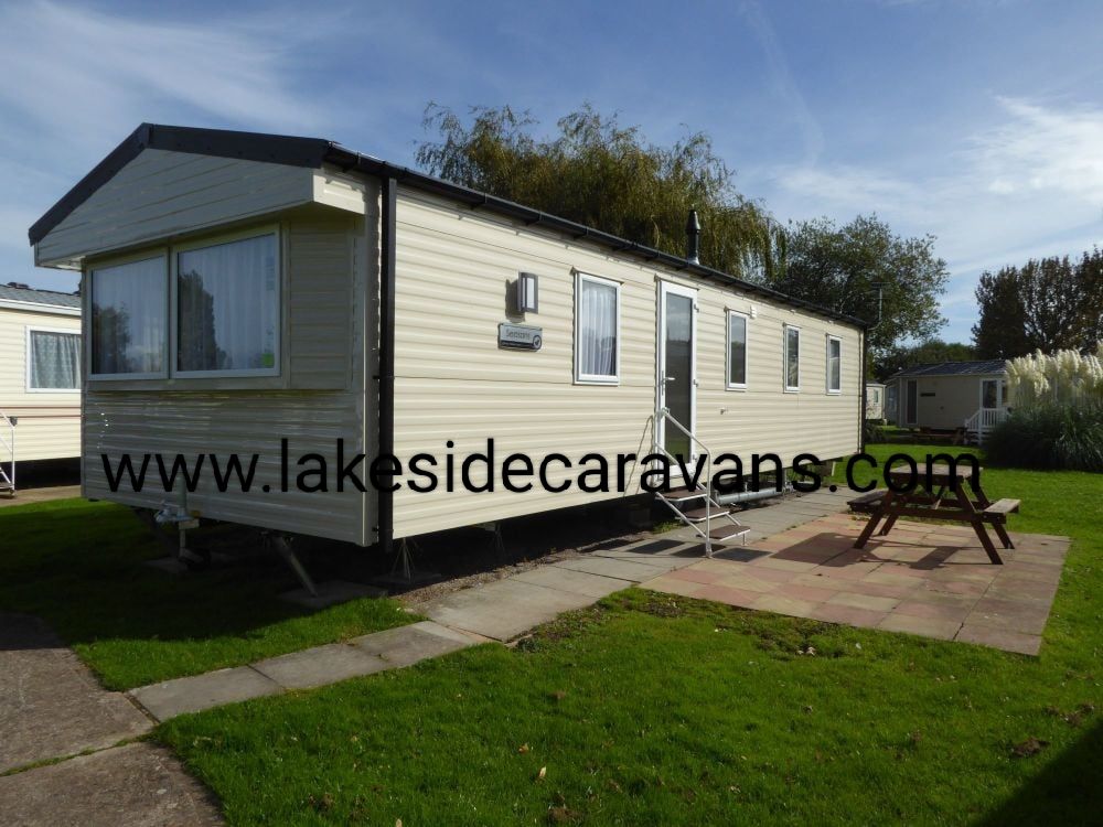 photos of all the caravans and log cabin