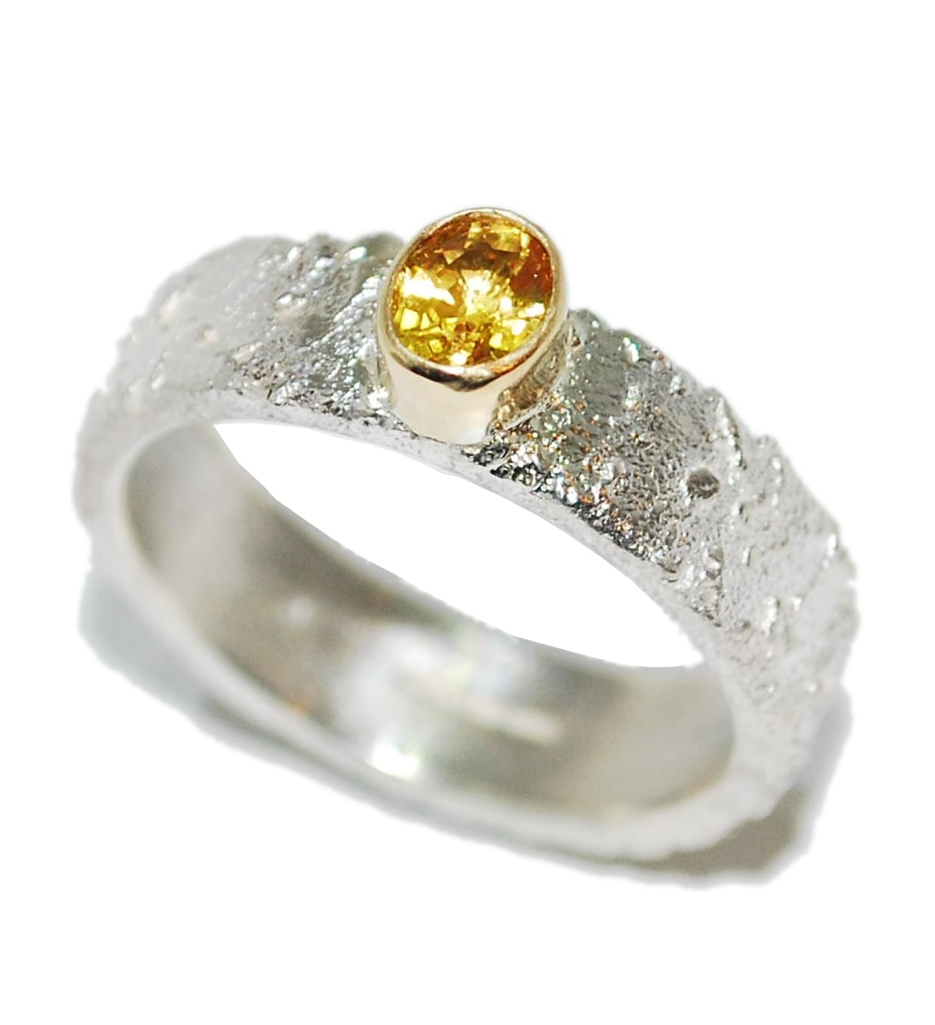 Yellow Sapphire Gemstone Textured Silver Ring With A Gold Setting