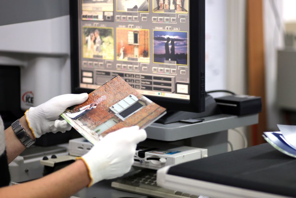 Photographic Laboratories - Film & Photo Processing - Snaps Photo ...