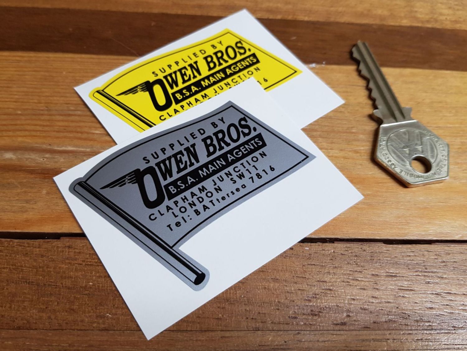 Morris 'Oxford' Style Shaped Logo Sticker. 60mm.