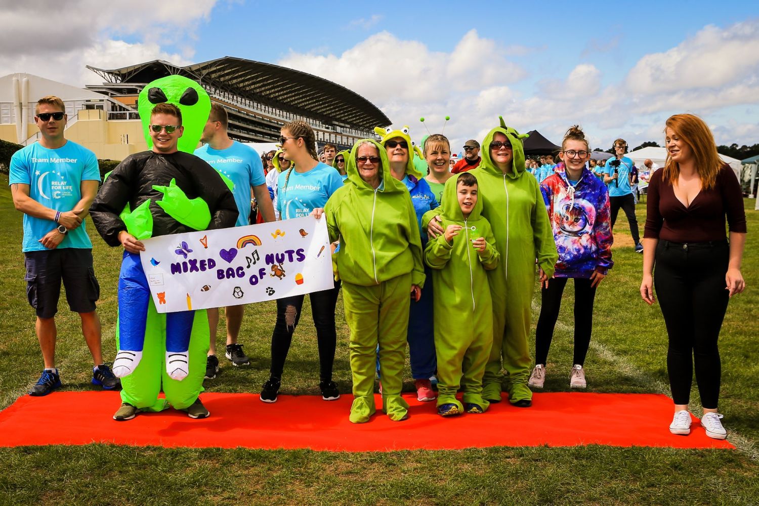 Home [www.relayforlifeascot.co.uk]