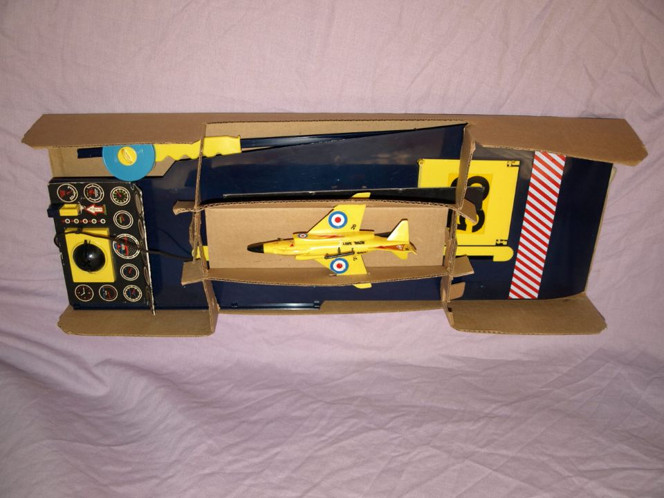 Airfix Super Flight Deck Vintage Toy 1970s.