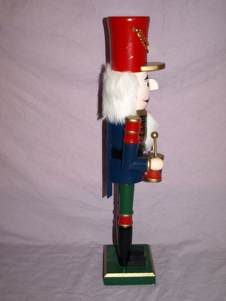 Giant Soldier Drummer Nutcracker 50cms.