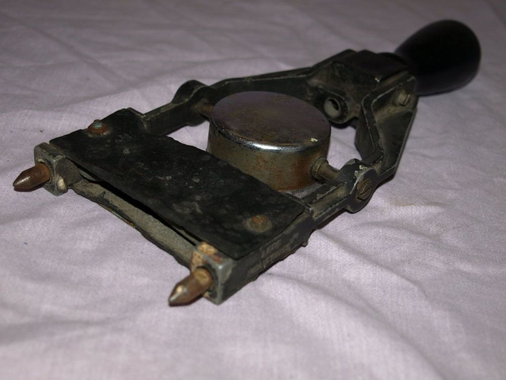 Vintage Legg Battery Cell Tester.