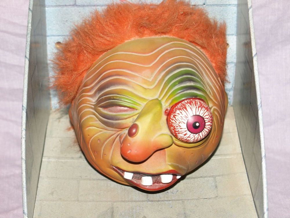 Rude Ralph by Axlon Toys, 1986. Pull String Talking Head.