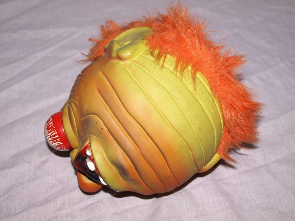 Rude Ralph by Axlon Toys, 1986. Pull String Talking Head.