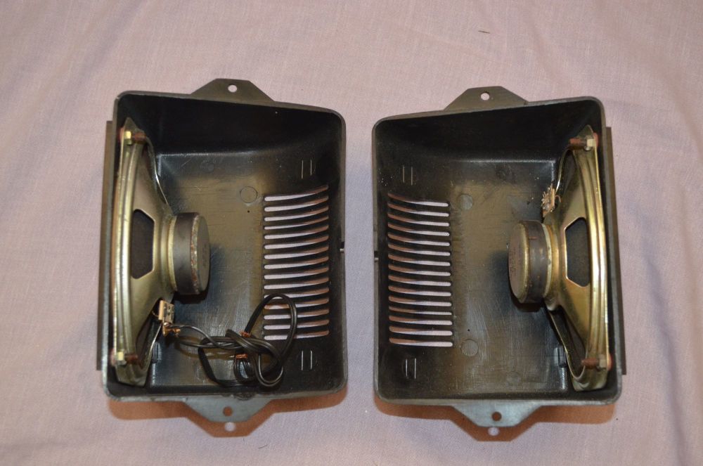 Classic Car Lynx Parcel Shelf Speakers.