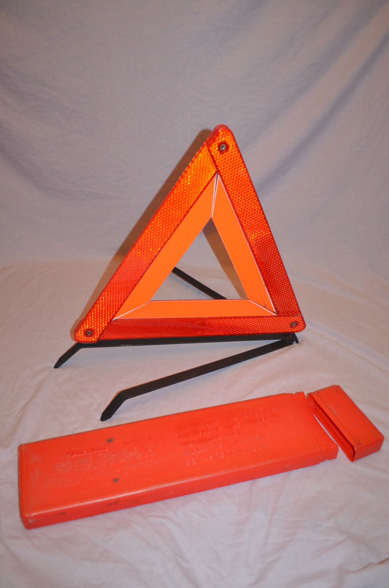 Halfords Car Warning Triangle.