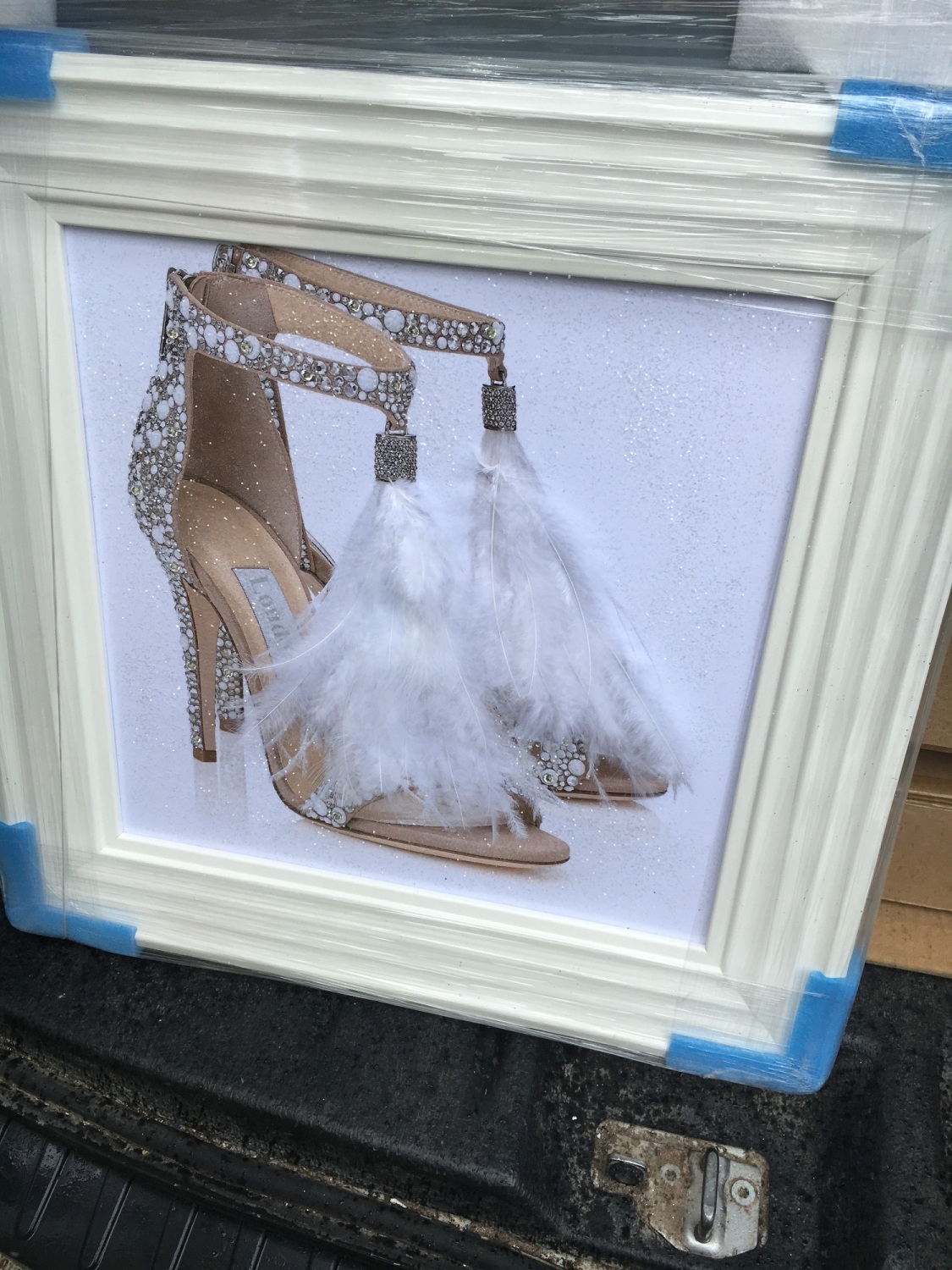 "Glitter Sparkle London Feather Shoe" in white stepped frame
