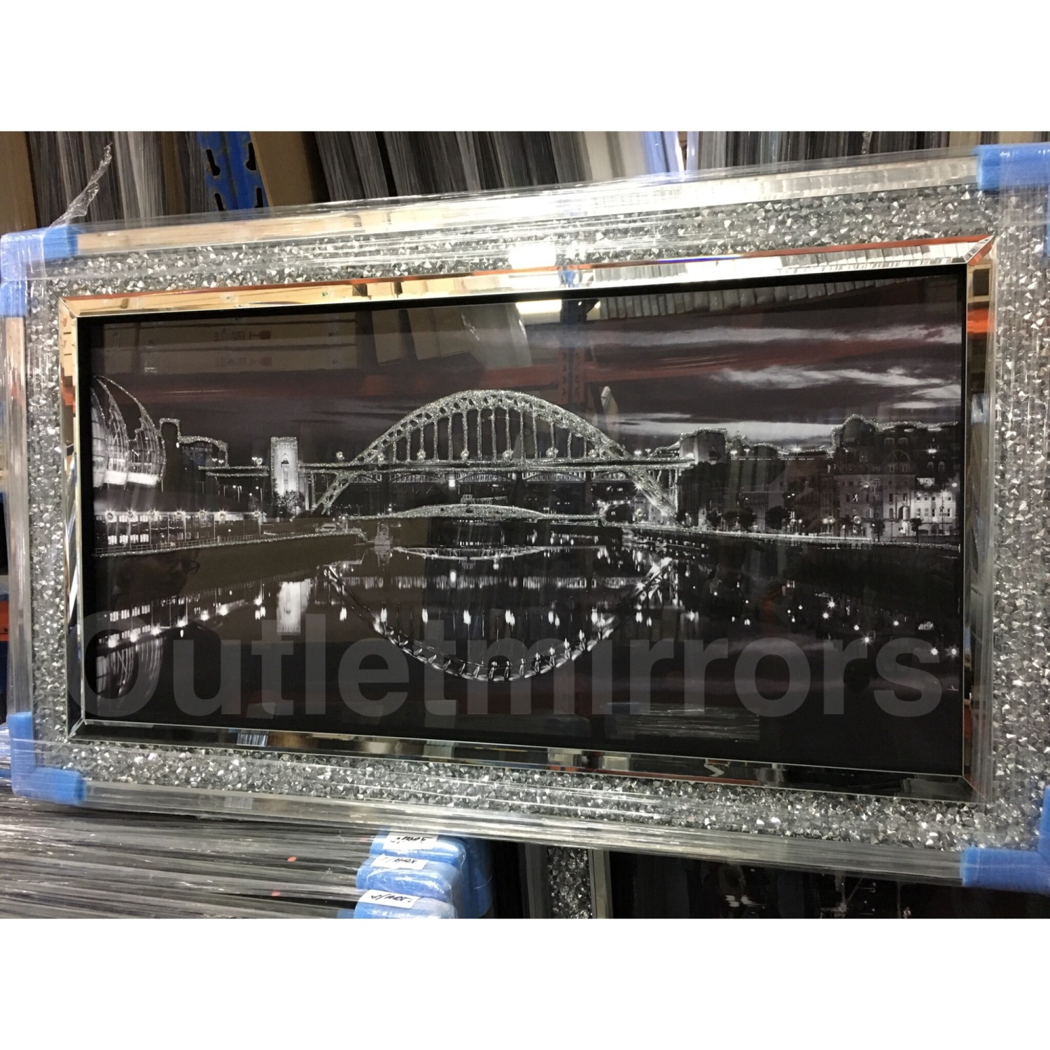 luxury floating crystal mirrors and flaoting crystal mirrored furniture