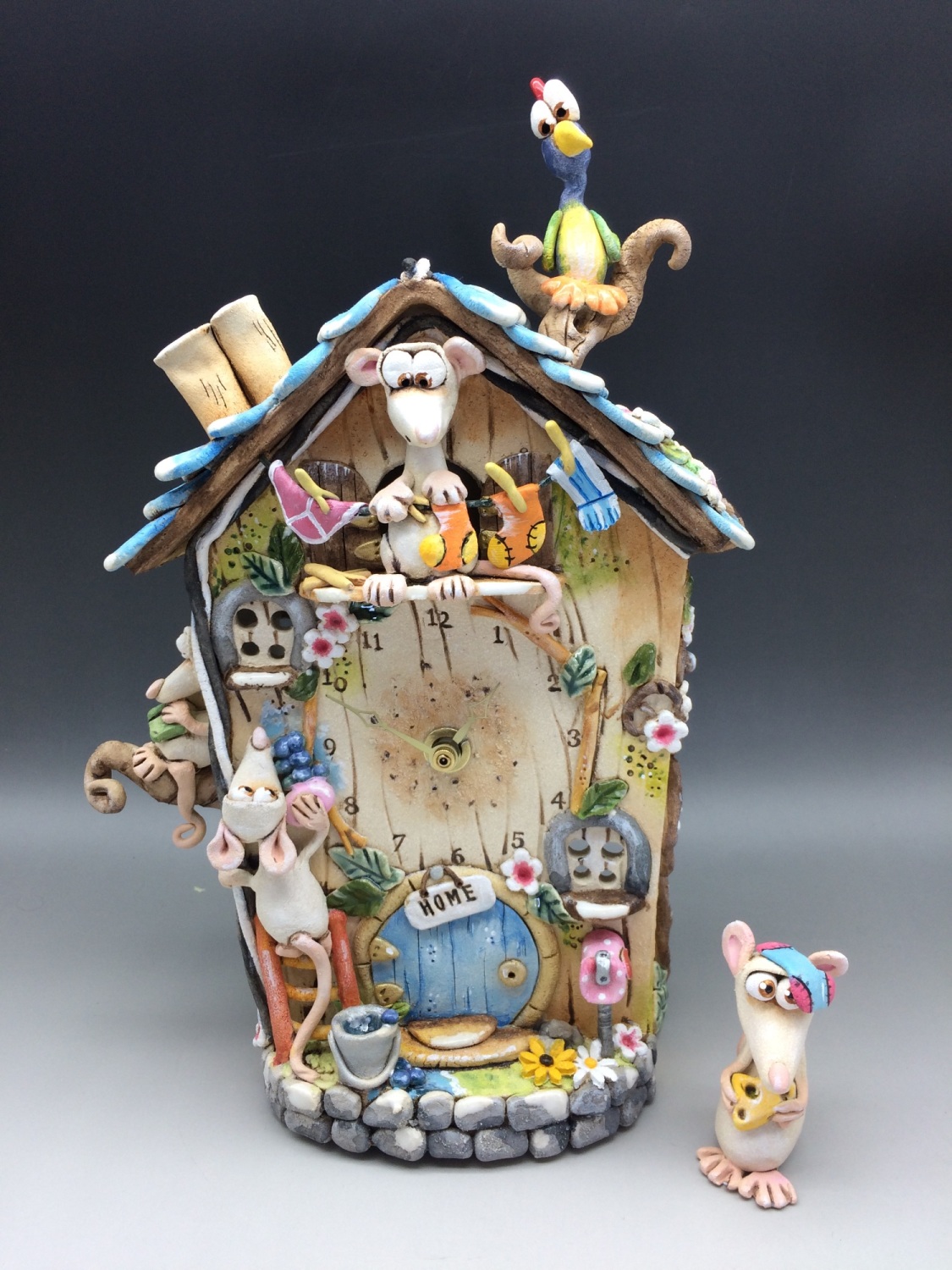 Mouse Cuckoo Clock with swinging Pendulum, Ceramic Pottery Wall Clock ...
