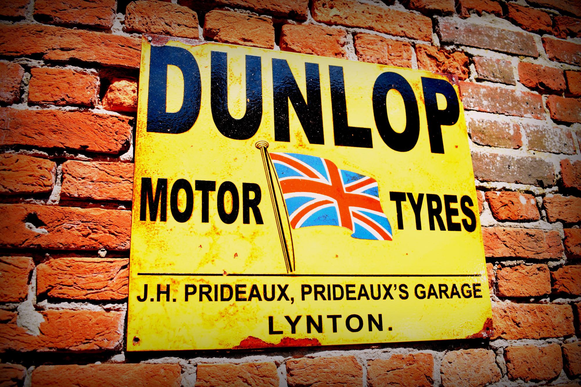 Dunlop Motor Tyres, Dunlop vintage sign, vintage sign, old motoring ...
