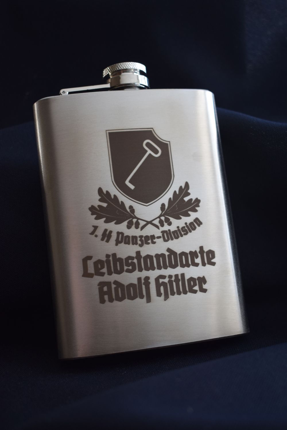 Leibstandarte hip flask, Nazi Hip FLasks, Nazi memorabilia, Military ...