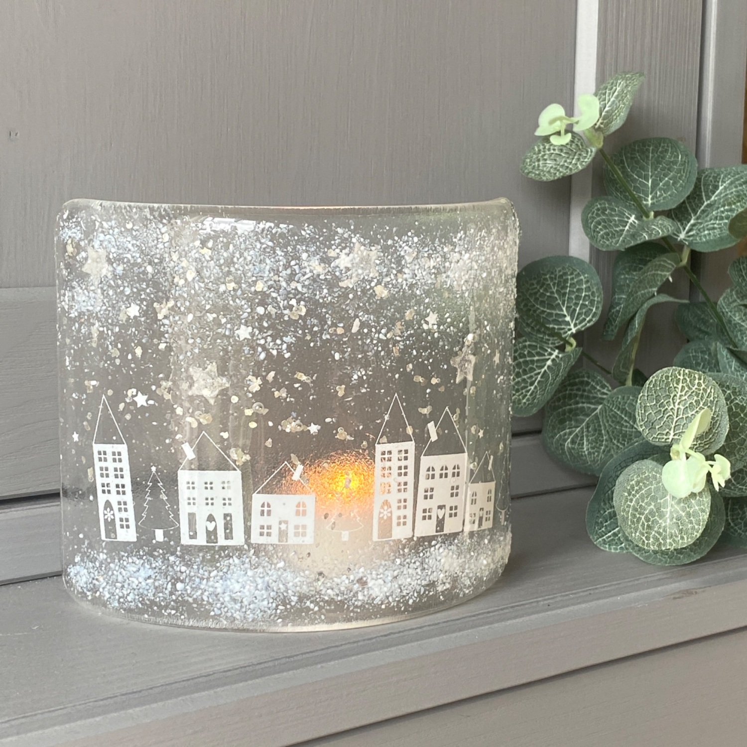 The gorgeous fused glass club | Red Brick Glass by Wendy Jeavons