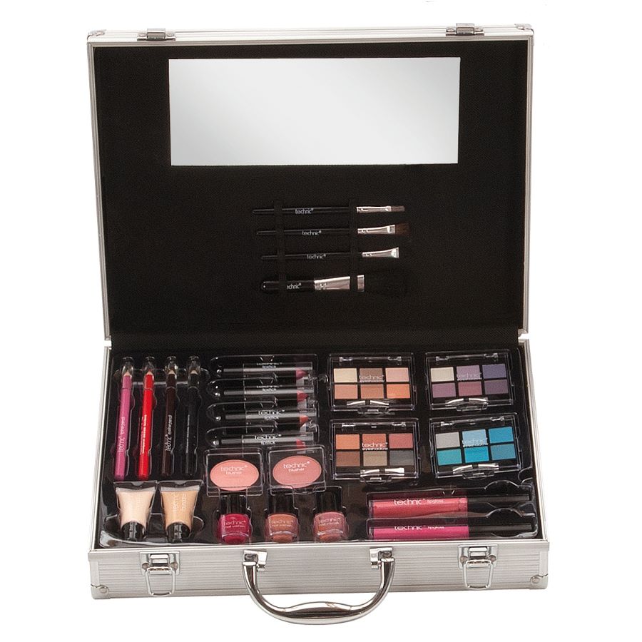 Technic XL Attache Train Case Gift Set