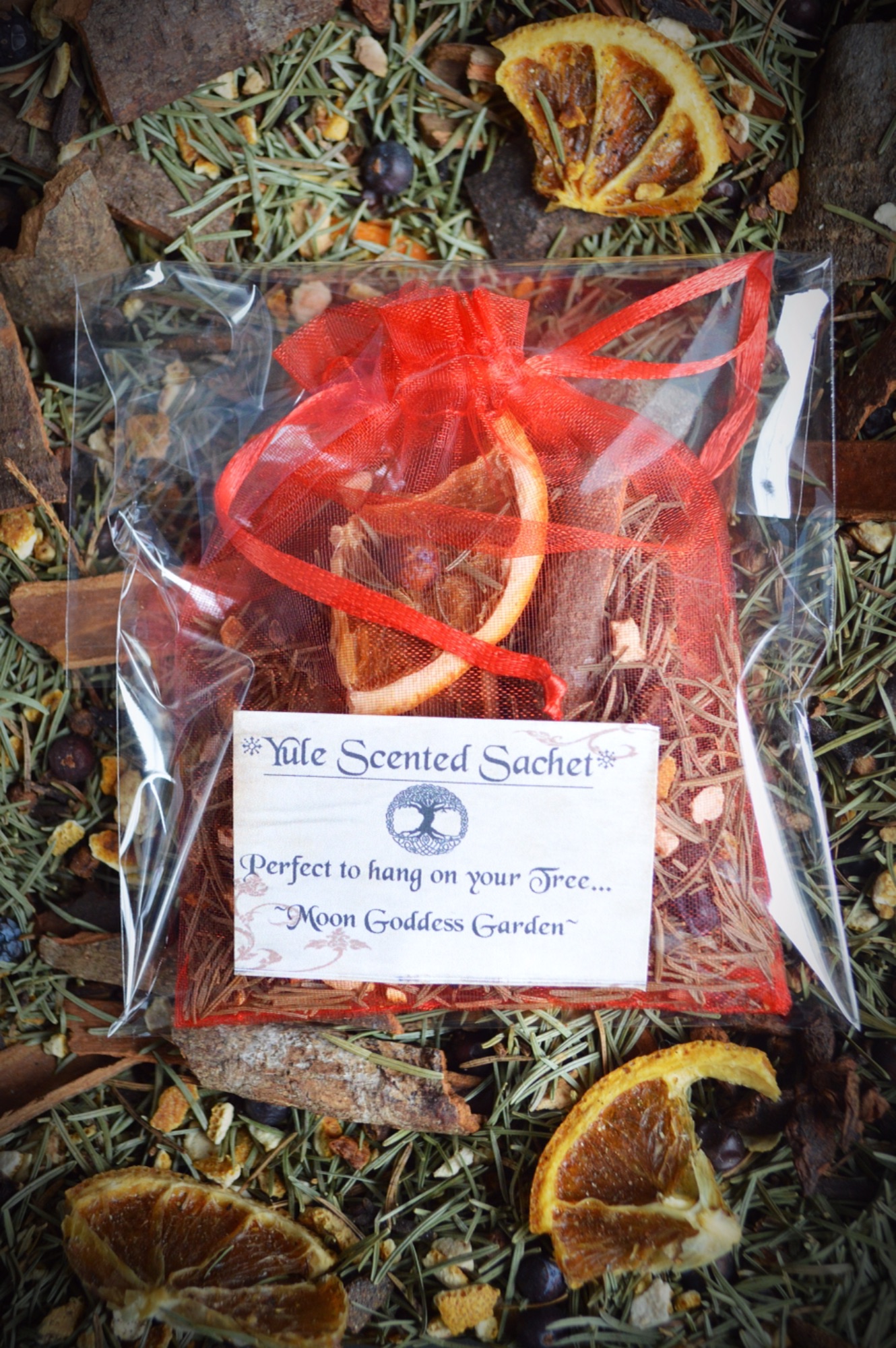 Yule Scented sachet