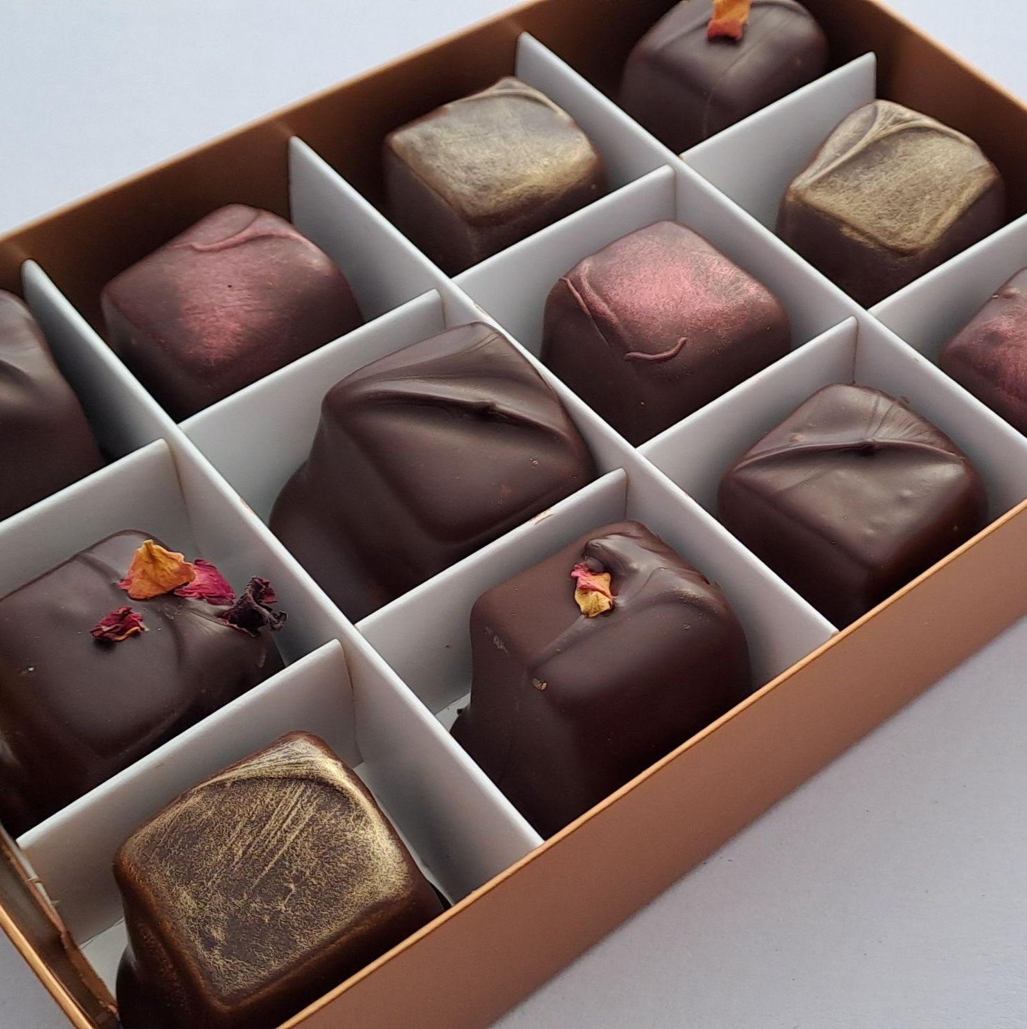 Box of 12 dark chocolate enrobed Turkish delight | caithness chocolate