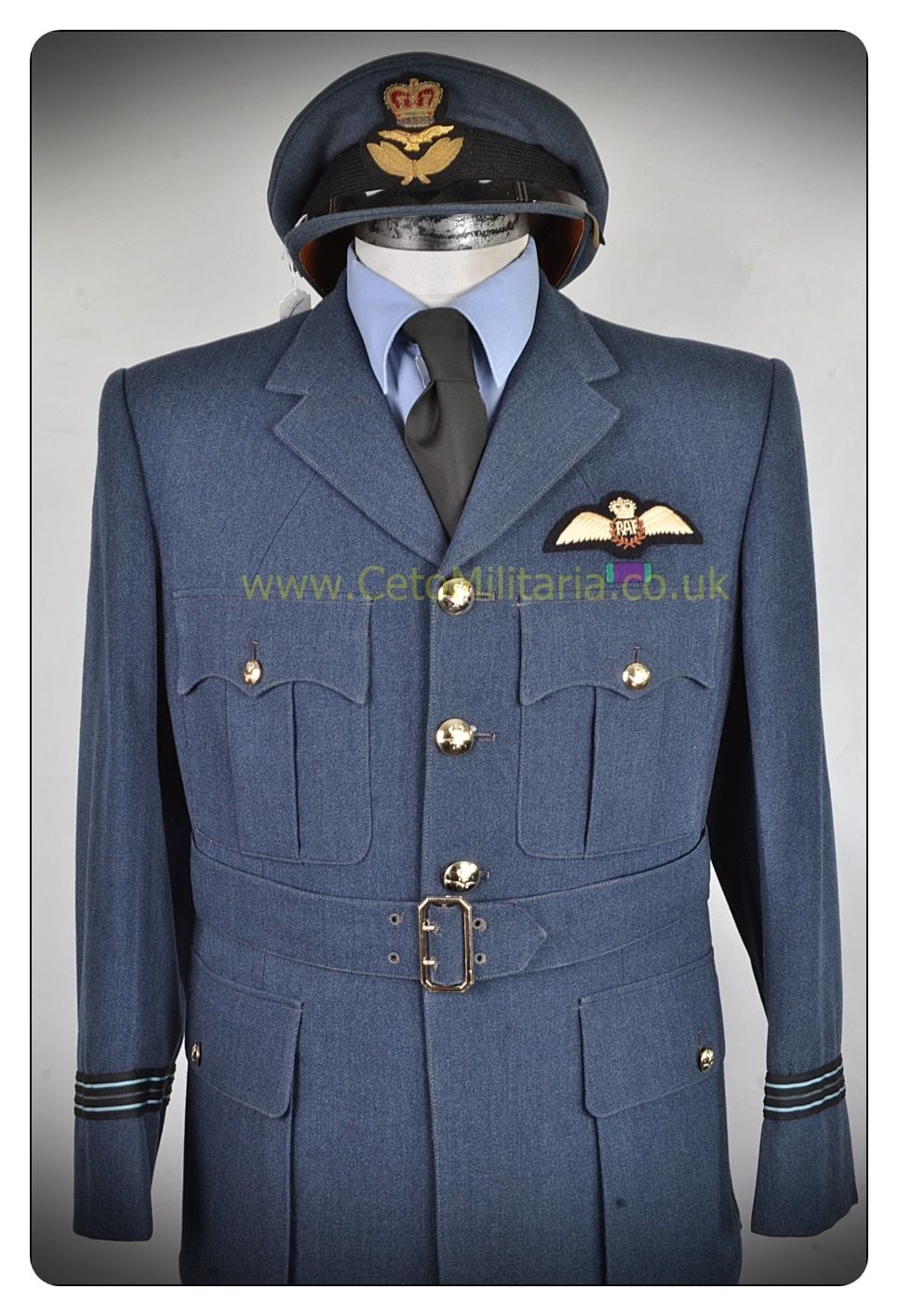 RAF No1 Flt Lt (38/40C 36W) Pilot