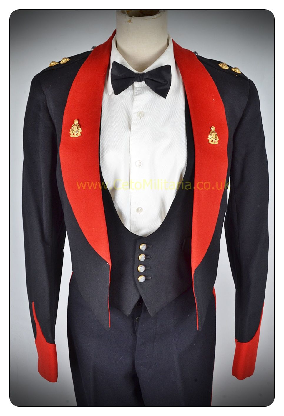 RAOC Lt Mess (36/37C 33W)