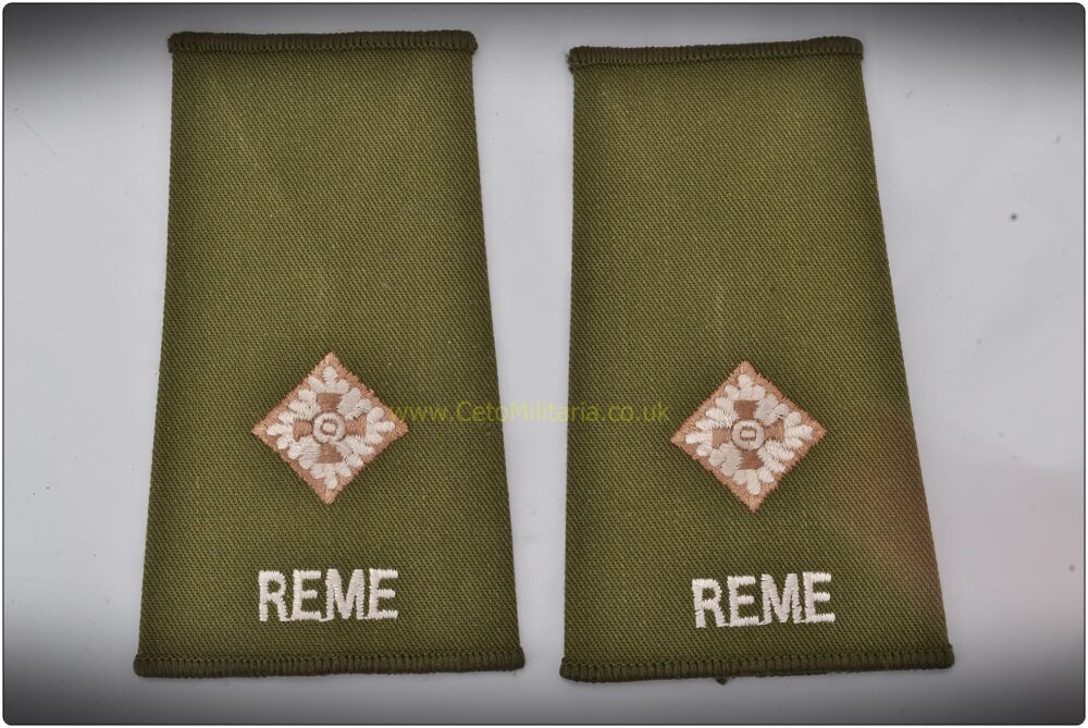 RankSlide OG, 2Lt REME