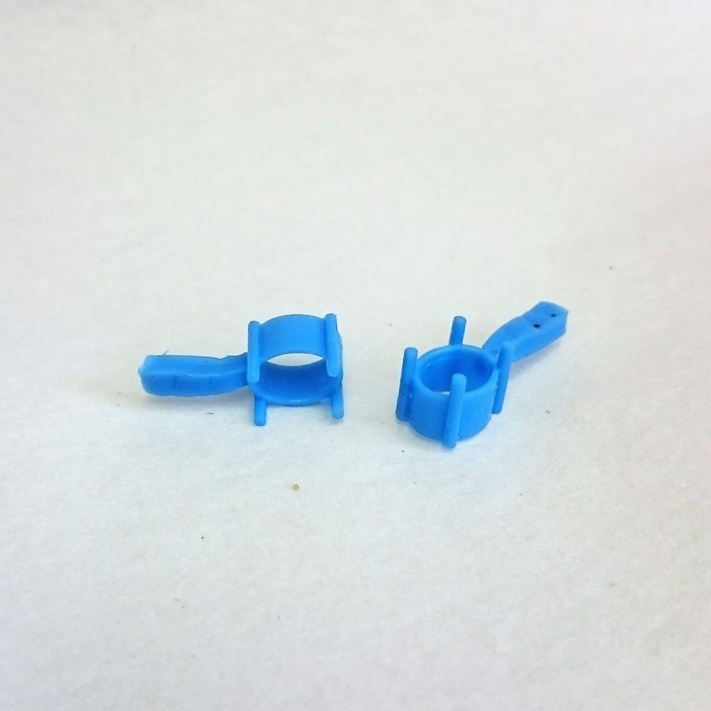 Oval wax claw setting 10mm x 8mm