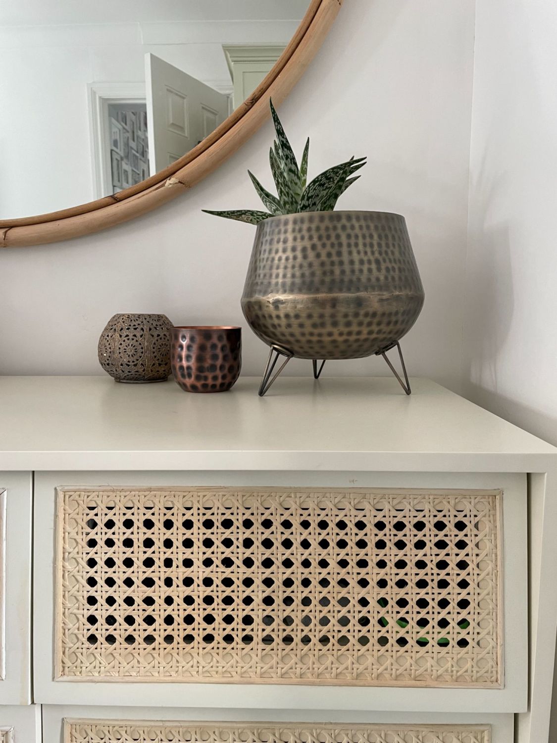 11+ ways to simplify your home (and life)