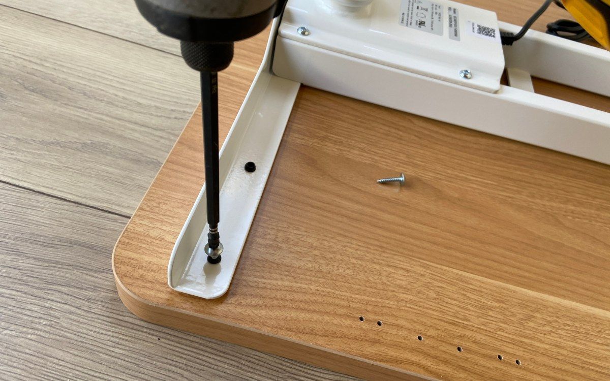 FlexiSpot E8 Motorised Standing Desk Review