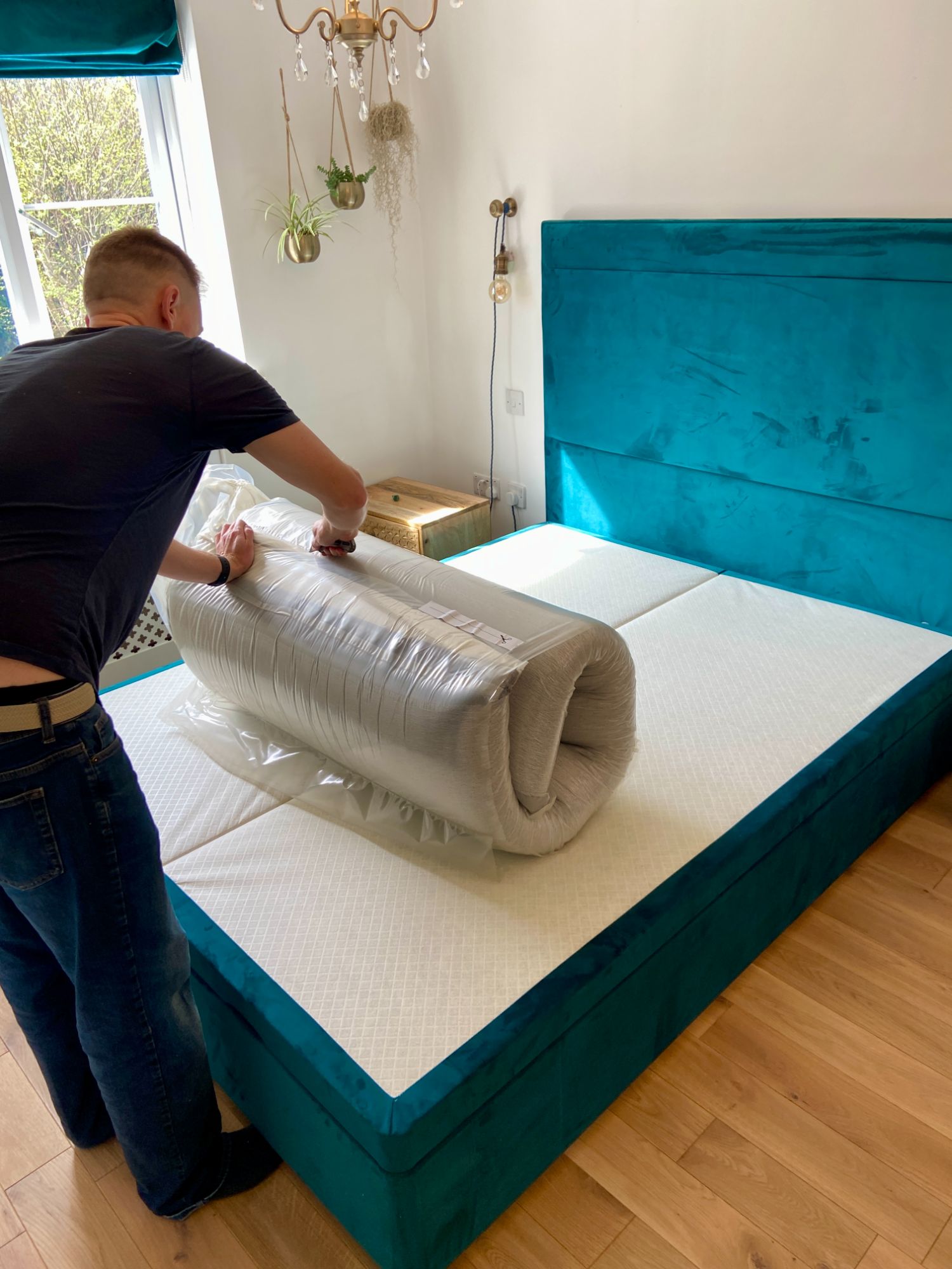 Simba Review: Ludlow Ottoman Bed & Hybrid Essential Mattress
