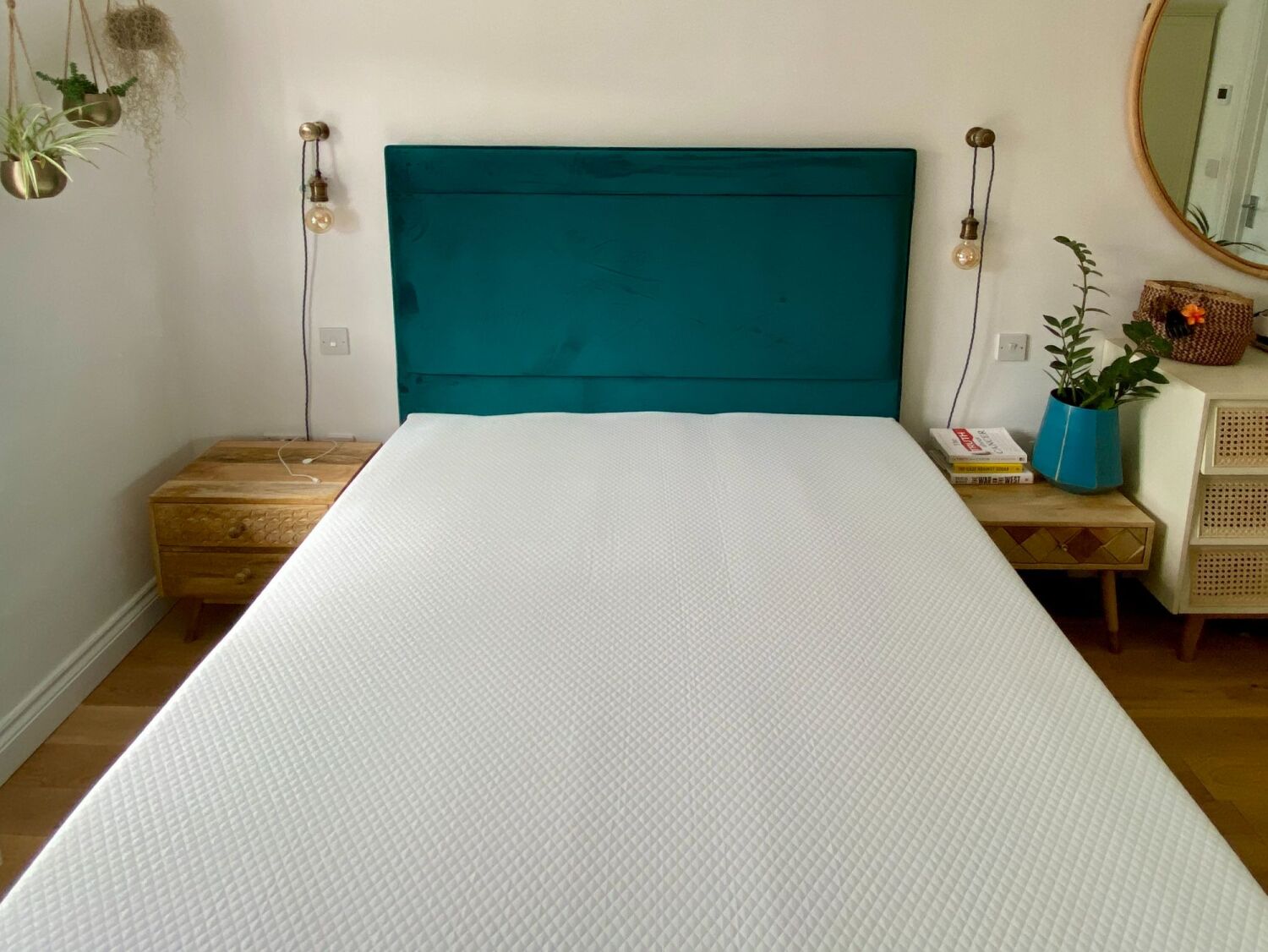 Simba Review: Ludlow Ottoman Bed & Hybrid Essential Mattress