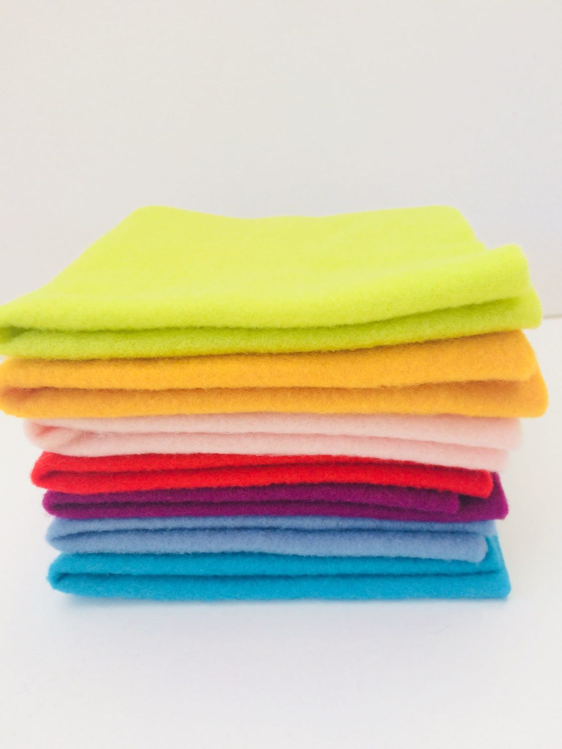 Pre Felt / Pre-felt Carnival Colours - 100% merino wool