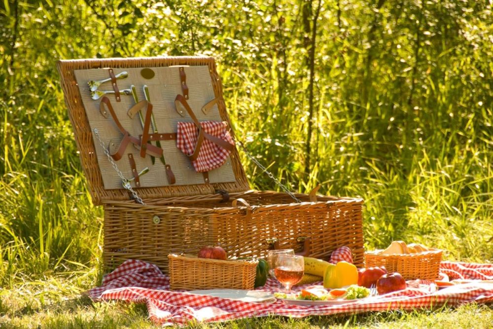 Picnic Basket Woven Fabric - The Juberry Fabrics Shop - a fantastic ...