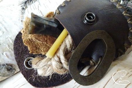NEW - Vintage Leather Small Pocket Tinderbox Pouch with Flint & Fire ...