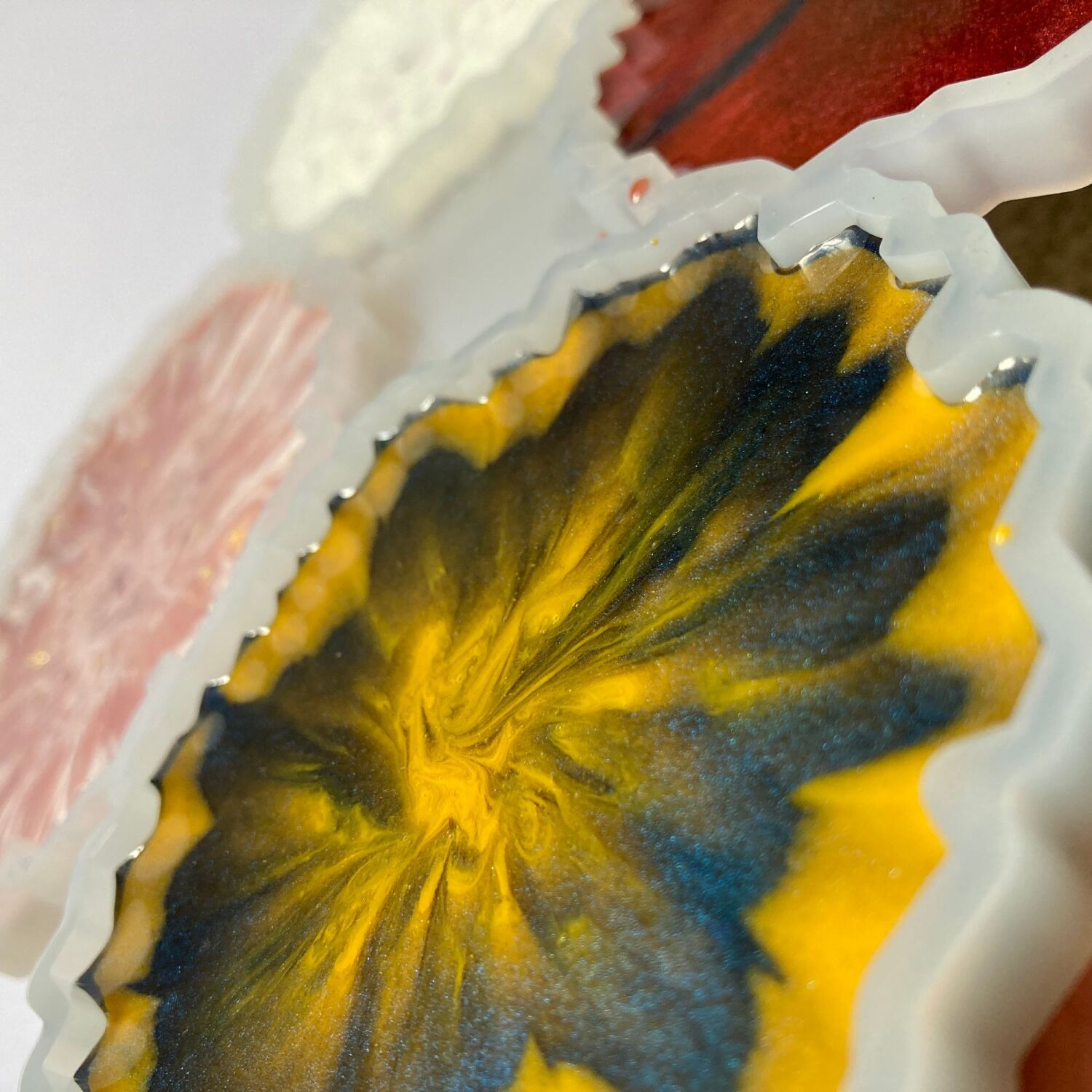 Epoxy Resin and Eco Pour Resin Workshop at Three Little Pigs - Learning ...