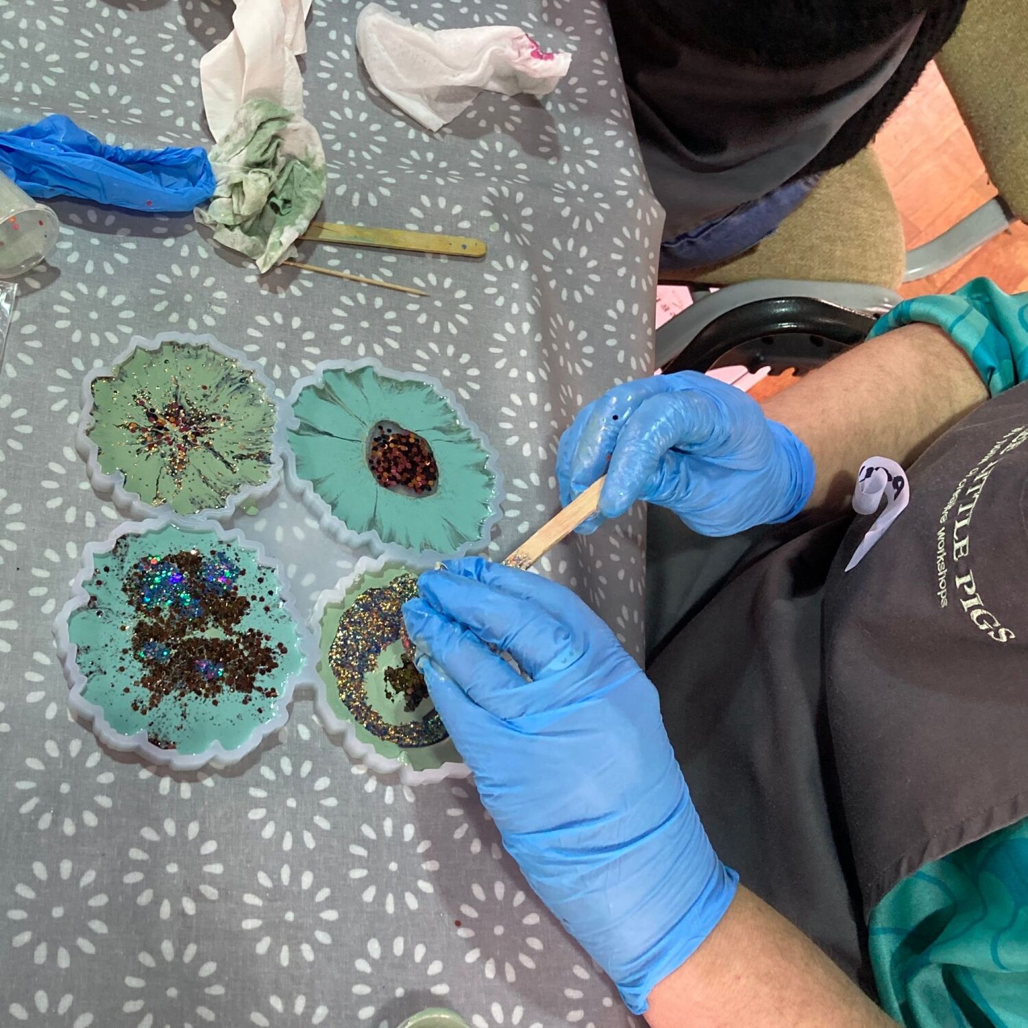 Epoxy Resin and Eco Pour Resin Workshop at Three Little Pigs - Learning ...