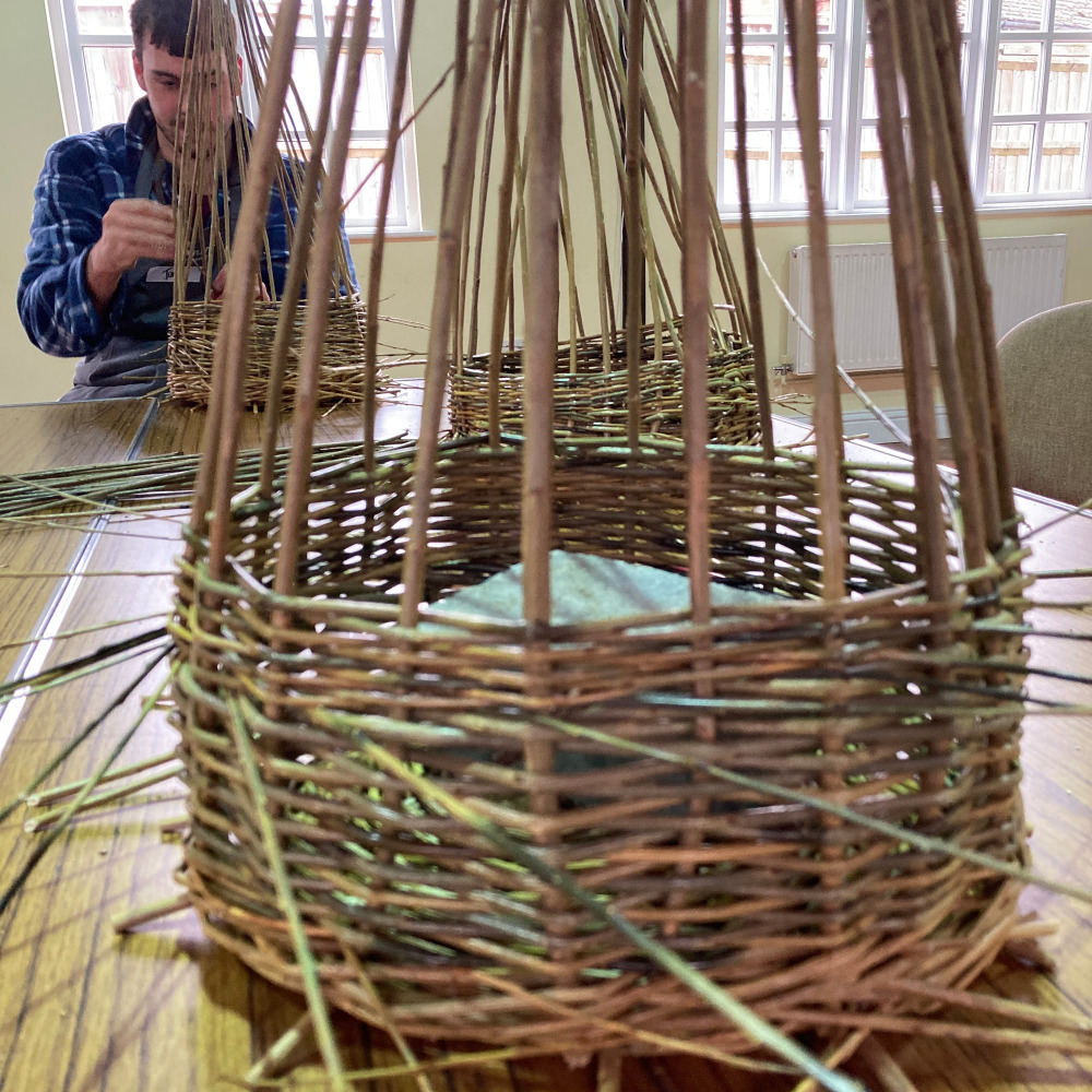 Willow Basket Workshop at Three Little Pigs - Making a beautiful ...