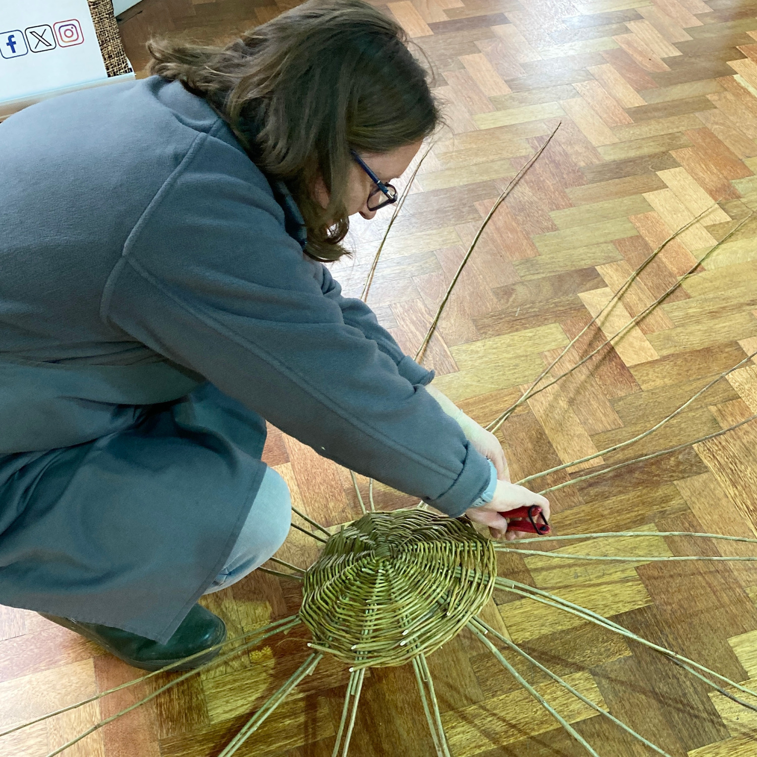 Willow Basket Workshop at Three Little Pigs - Making a beautiful ...