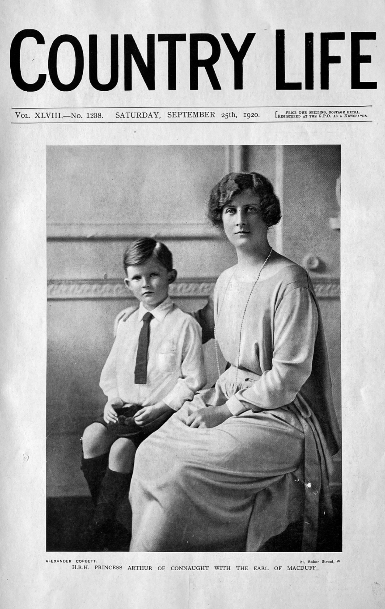 H.R.H. Princess Arthur of Connaught with the Earl of Macduff. 1920.