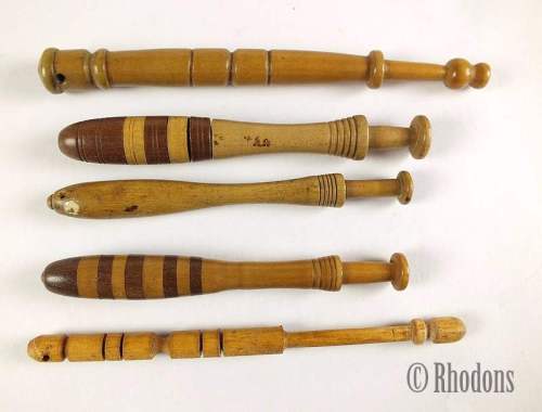 Antique Turned Wood Lace Making Bobbins > Collectable Lacing Tools