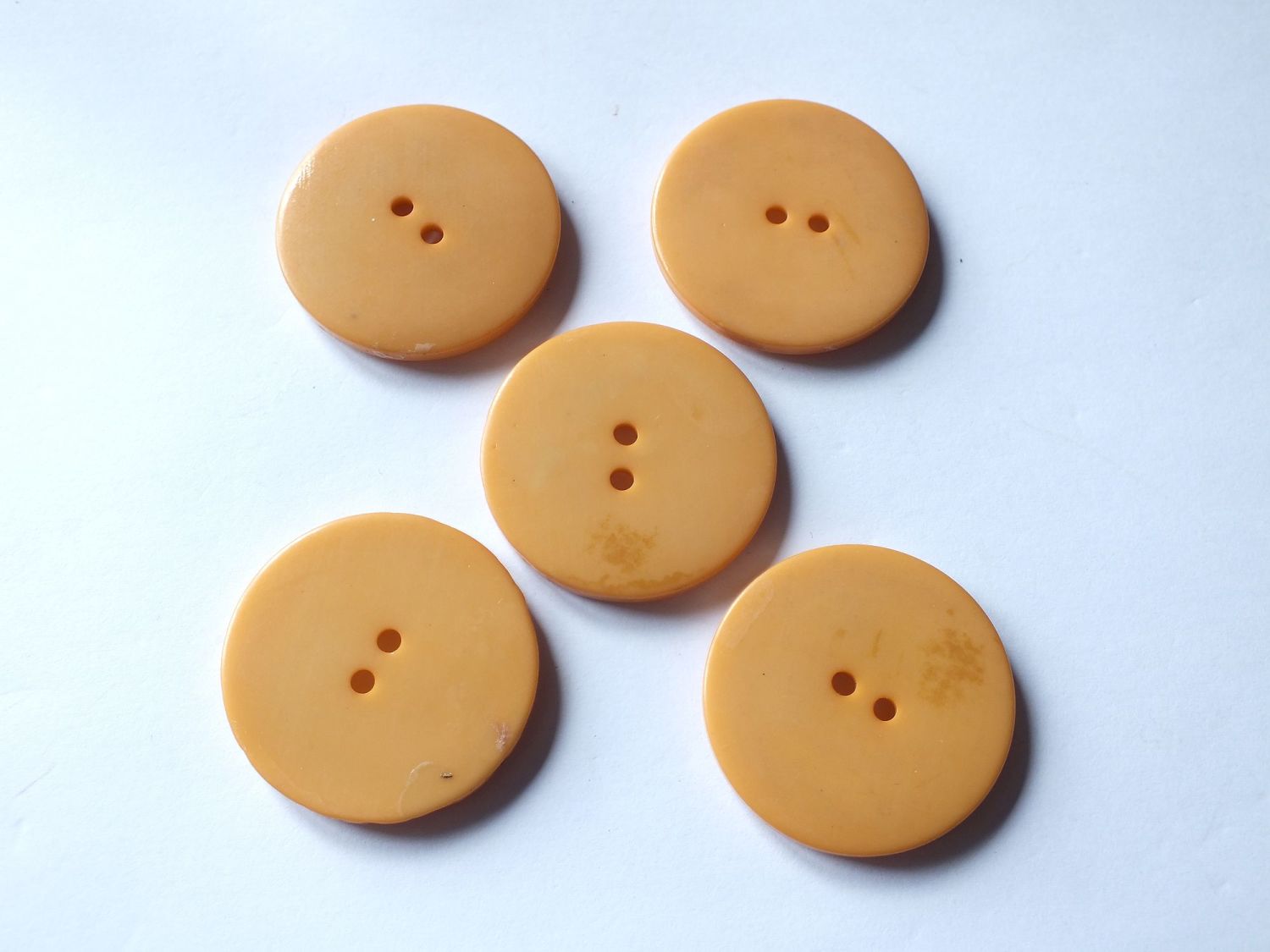 Coloured Buttons - Yellow, Yellows, Shades of Yellow