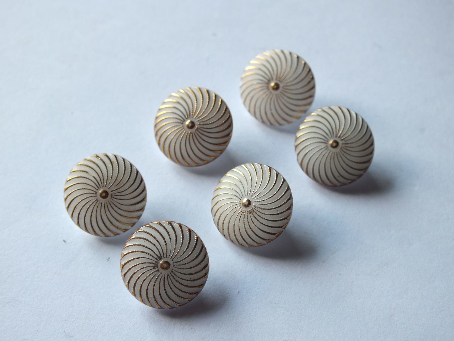 Art Deco White Barrel Toggle Buttons x6-Circa 1930s-15mm-Early 20th ...