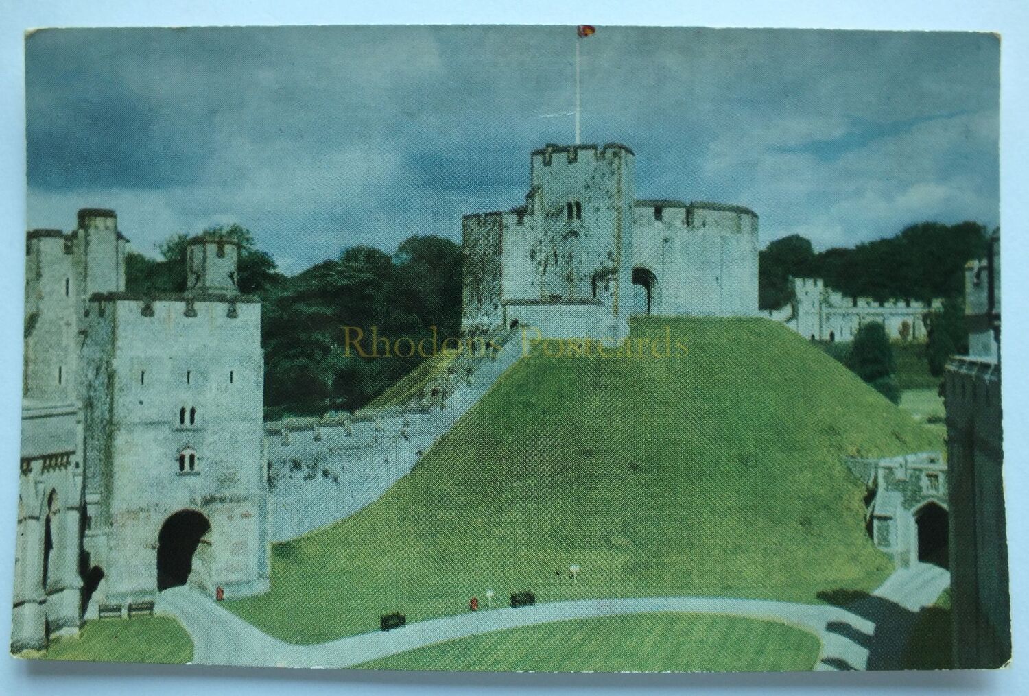 Arundel Castle-The Keep, Drawbridge and Barbican Towers Postcard
