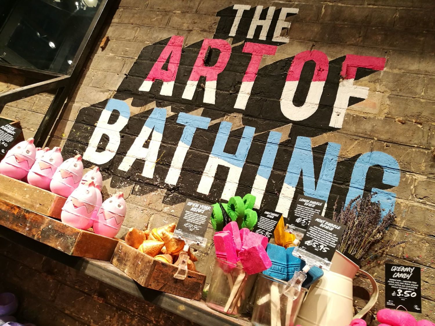Mothers Day gifts and all things pretty at Lush - Blog
