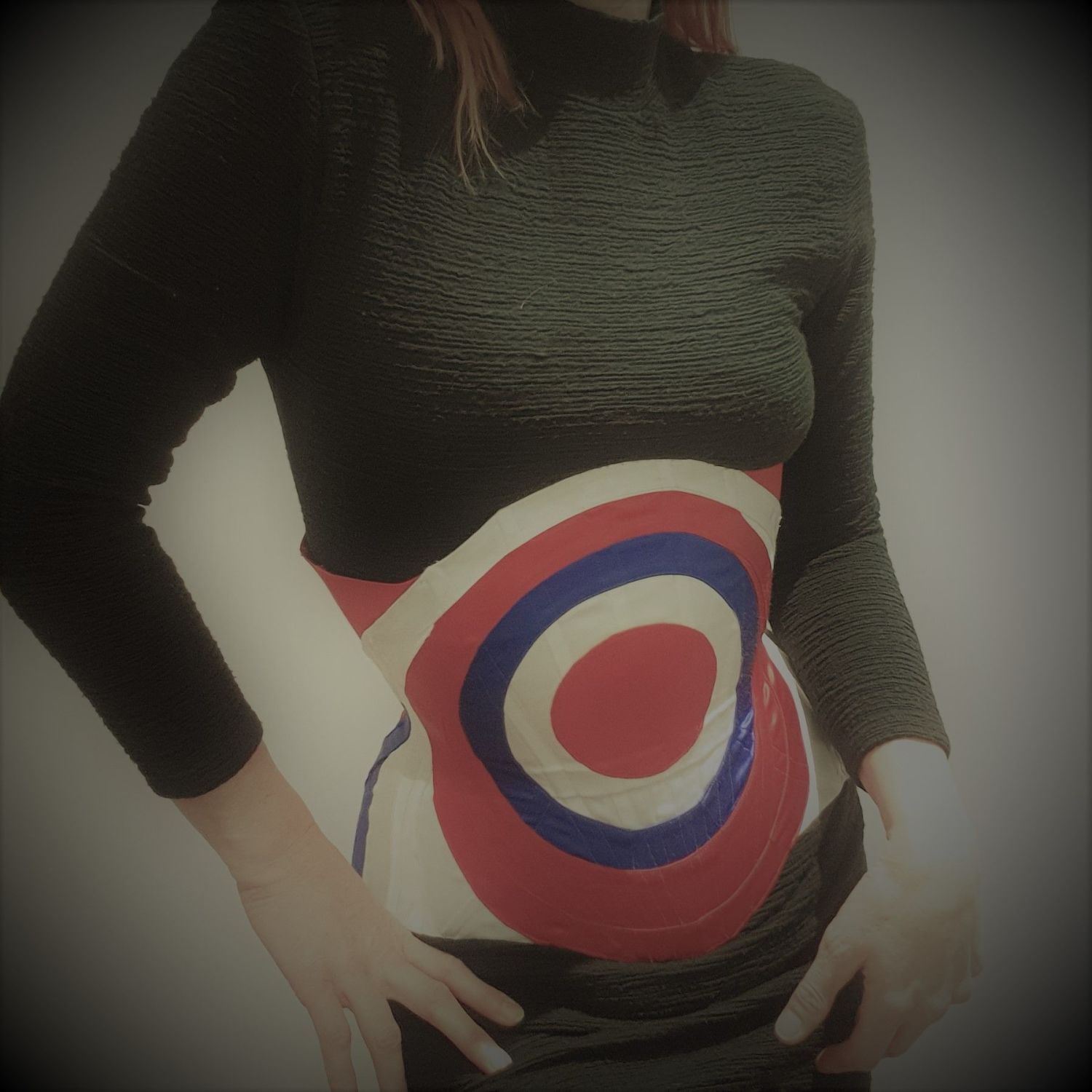 Mod roundel target corset finished - Caroline's corset blog