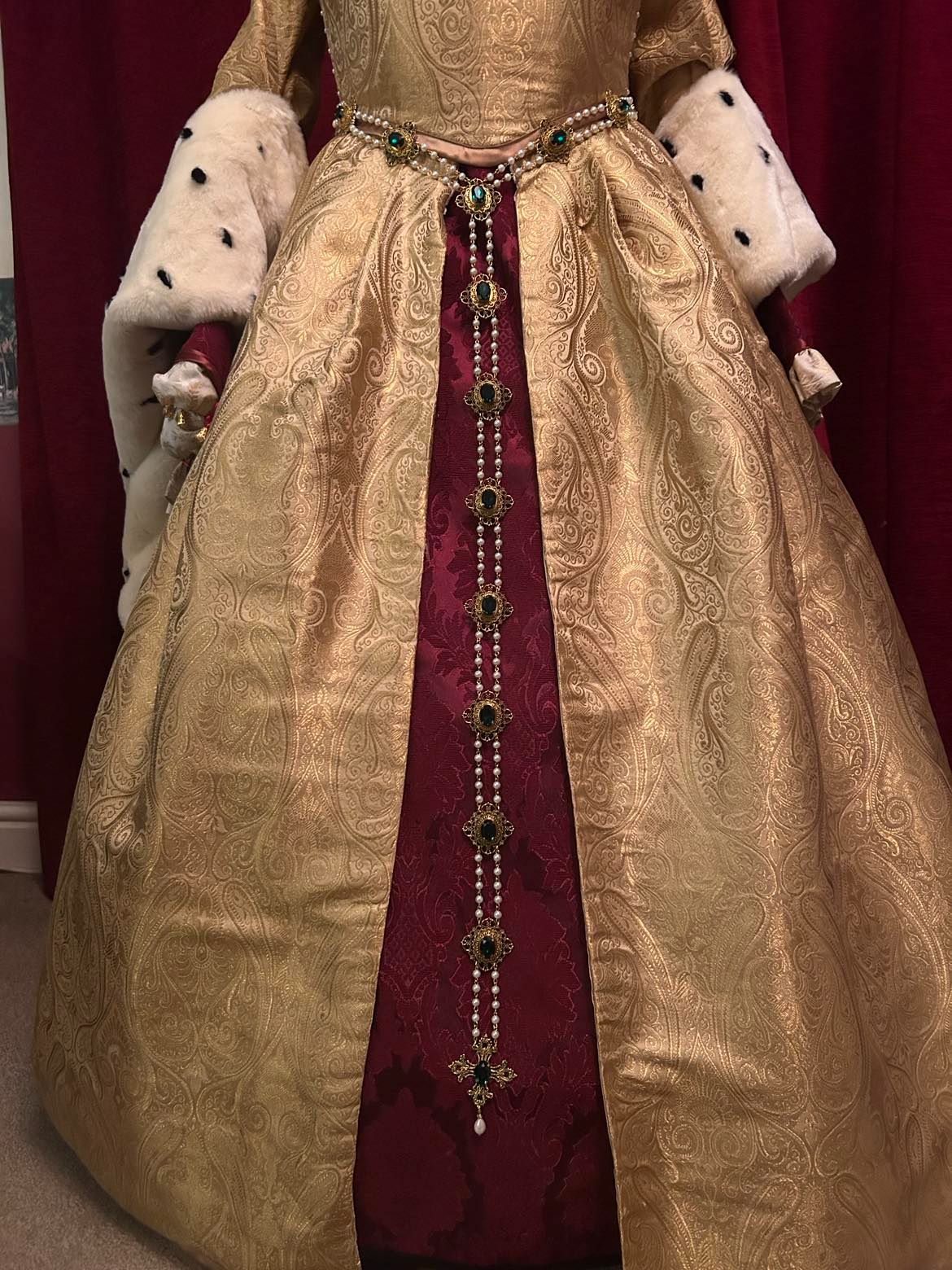 Emerald Green Tudor Girdle Belt - Greensleeves - Medieval Queen belt ...